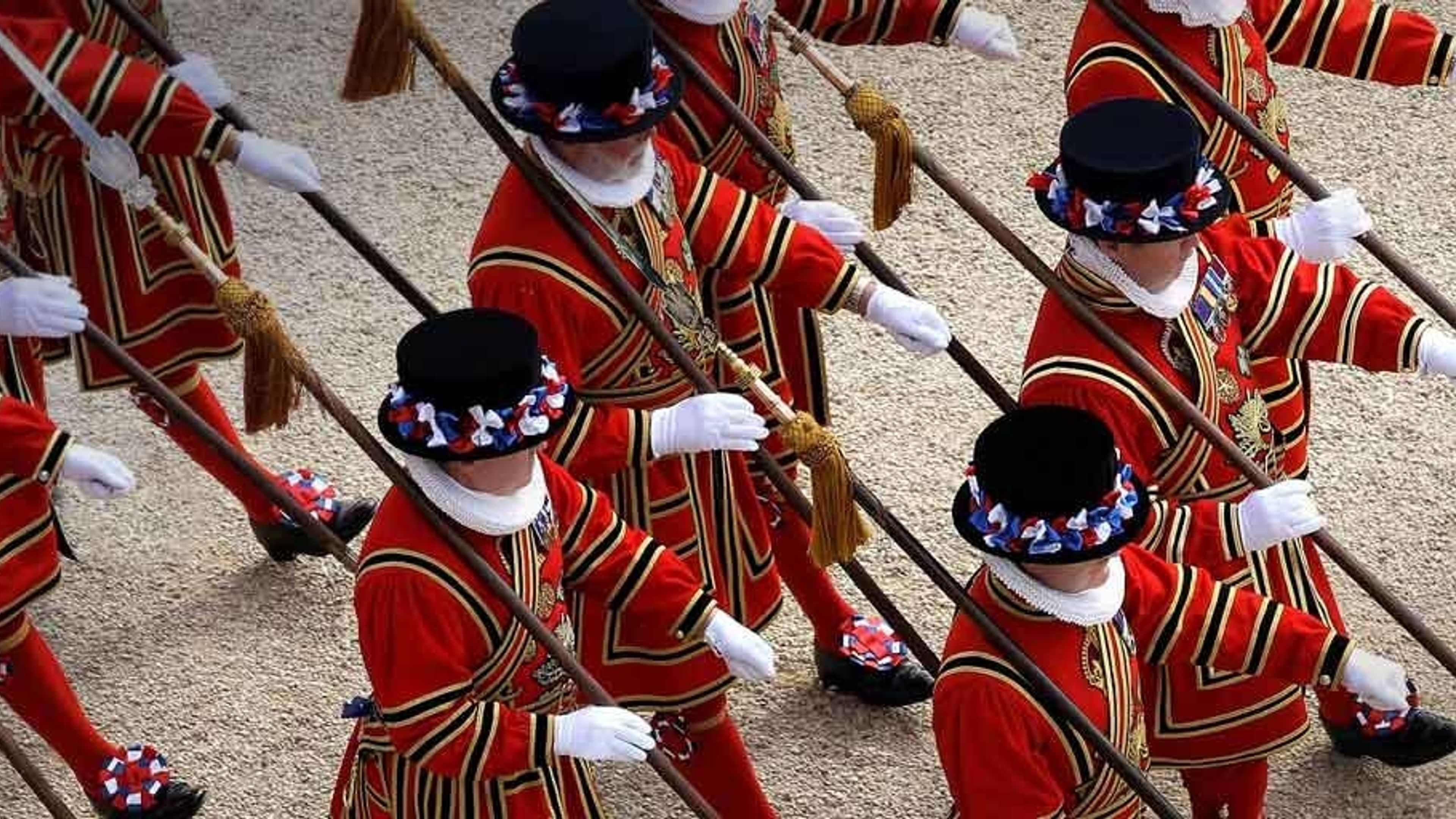 The Queen’s Body Guard of the Yeomen of the Guard march in the gardens ...