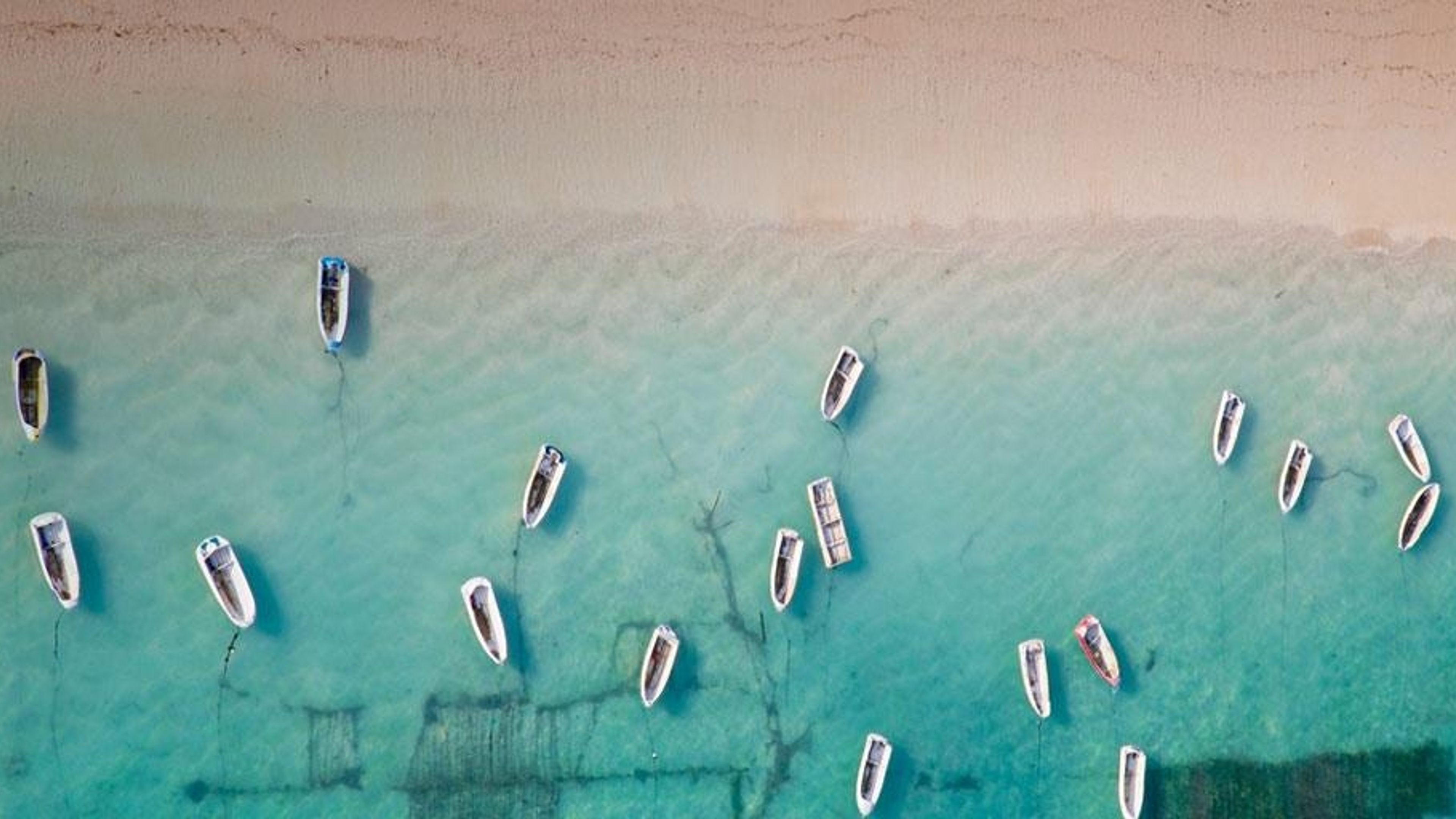 Aerial view of rowboats near Bali, Indonesia - Bing Gallery