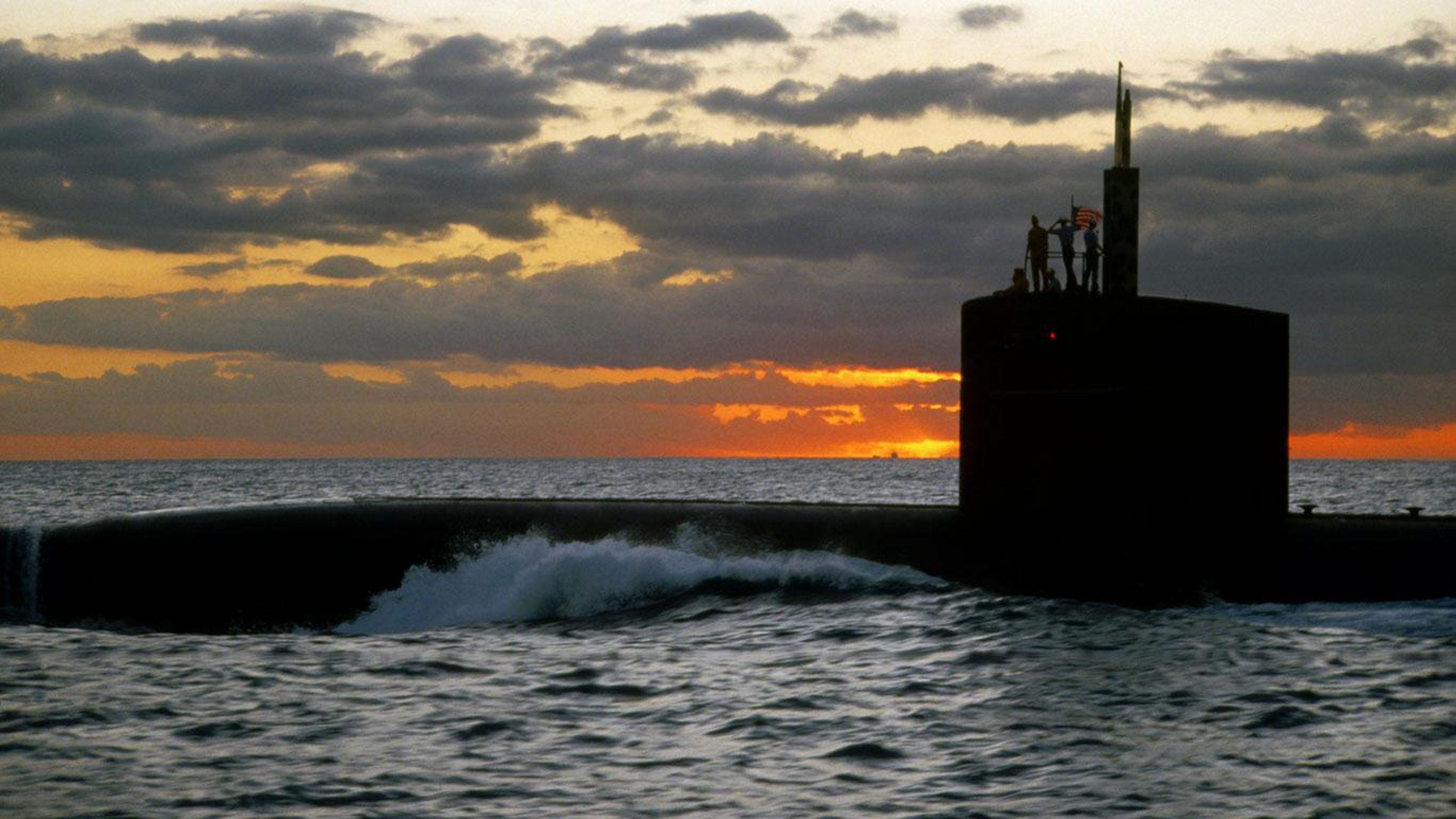 The USS San Francisco (SSN-711) at sea - Bing Gallery