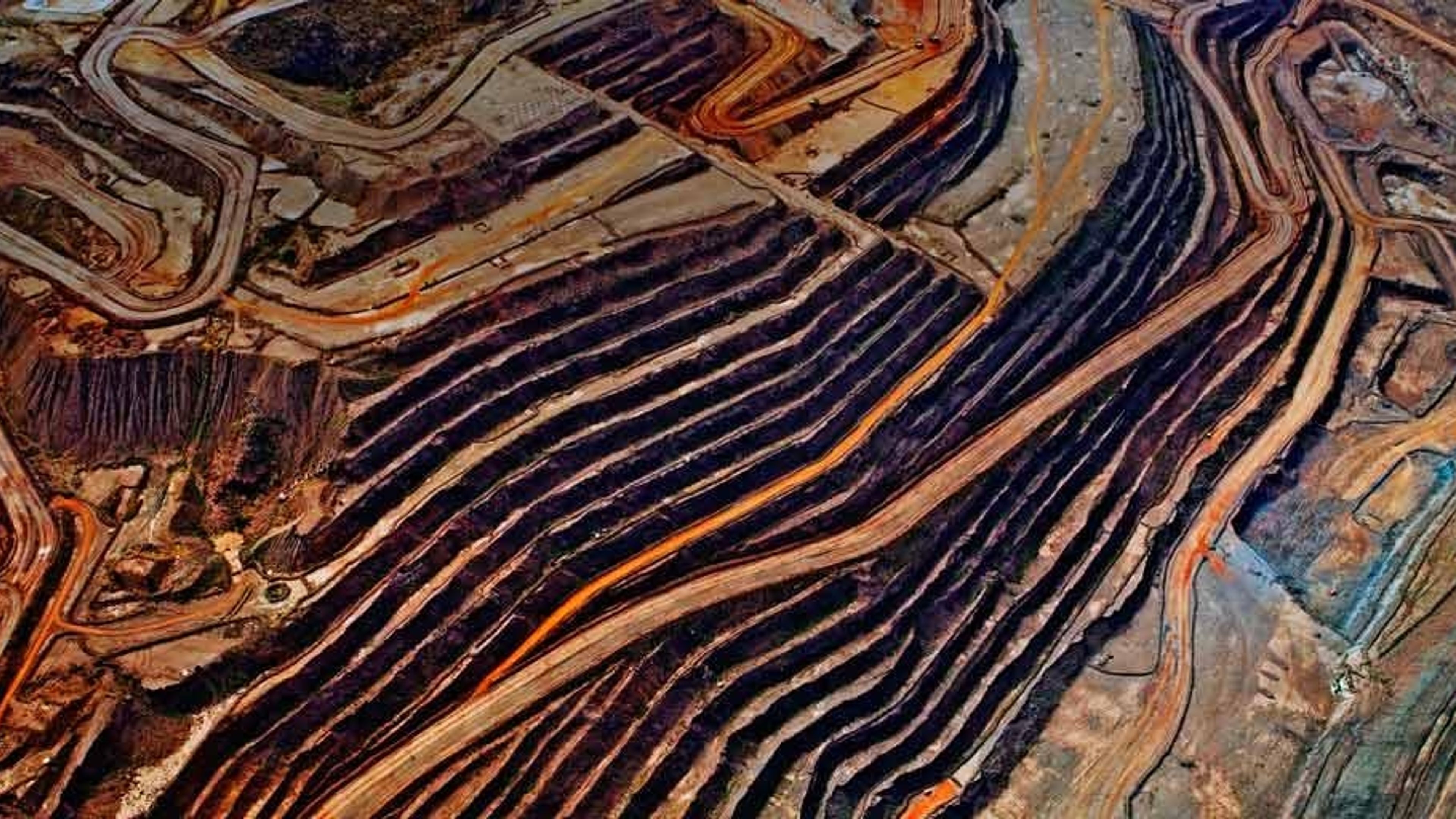 Aerial view of Mount Whaleback iron ore mine, Australia - Bing Gallery