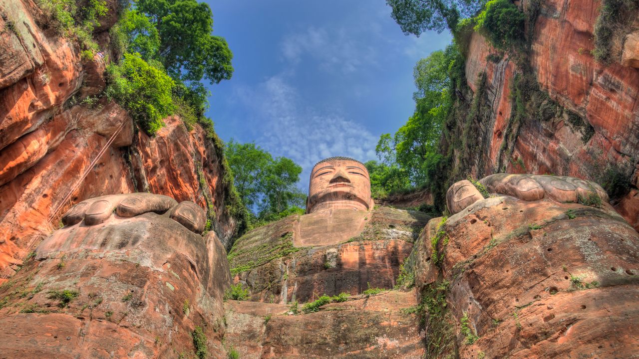 Buddha gigante di Leshan, Sichuan, China - Bing Gallery · Peapix