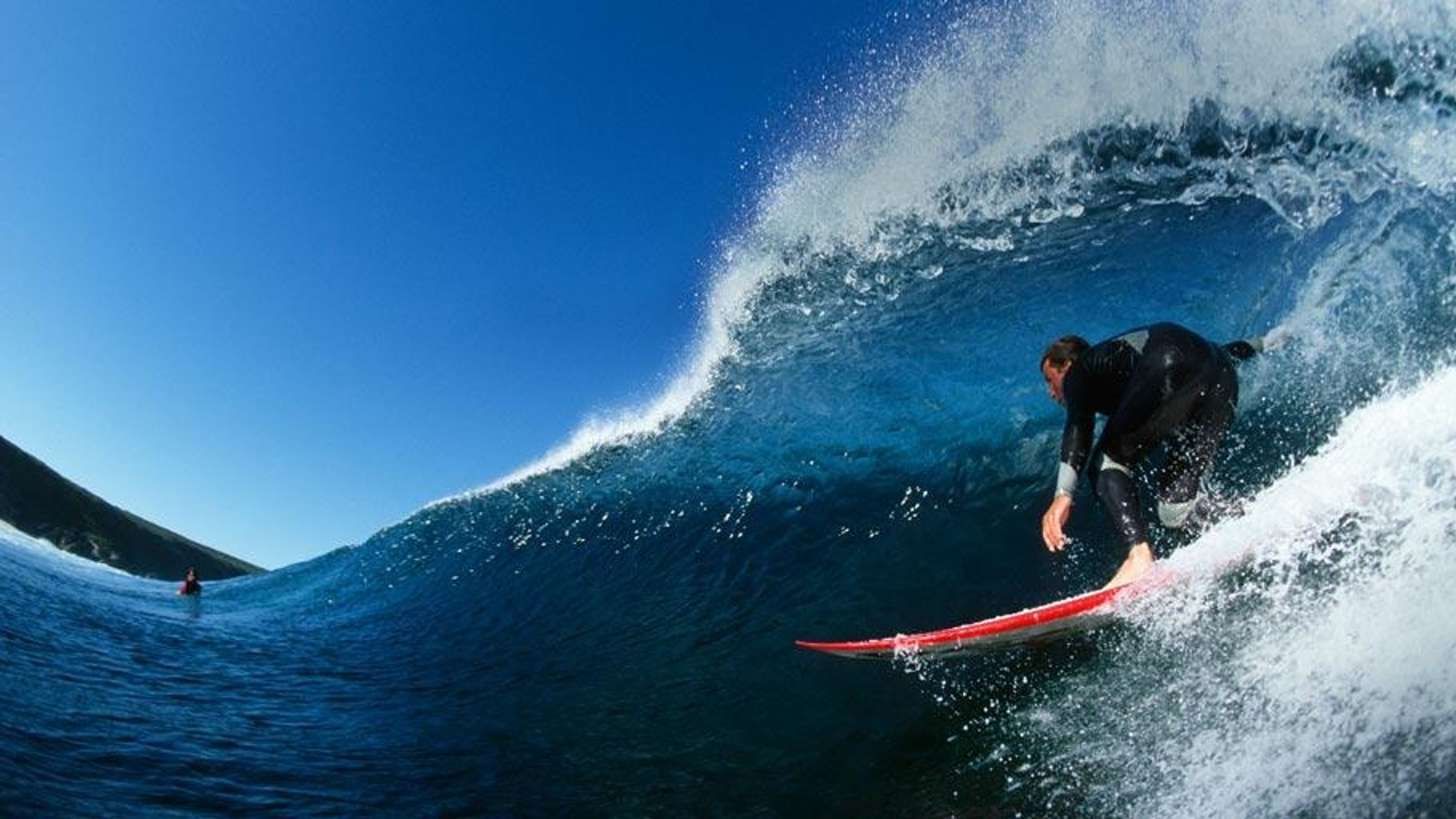 Side View of a Surfer Riding a Wave, Injidup Beach, Western Australia ...