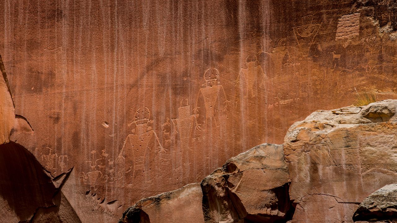 Petroglyphs near Fruita in Capitol Reef National Park, Utah, United ...