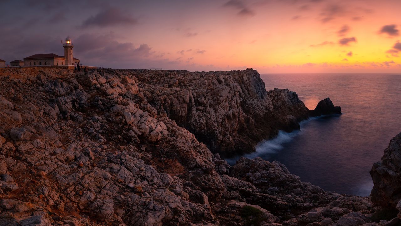 Faro de Punta Nati, Ciudadela, Menorca, España - Bing Gallery · Peapix