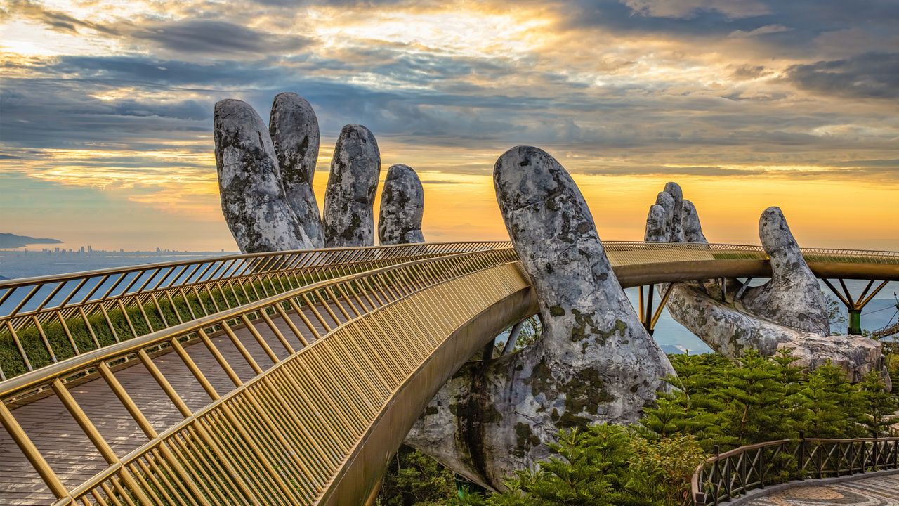 Golden Bridge, Bà Nà Hills, Da Nang, Vietnam - Bing Gallery · Peapix
