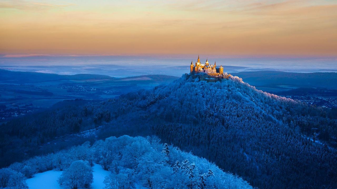 Bing Wallpaper Castle On Mountain