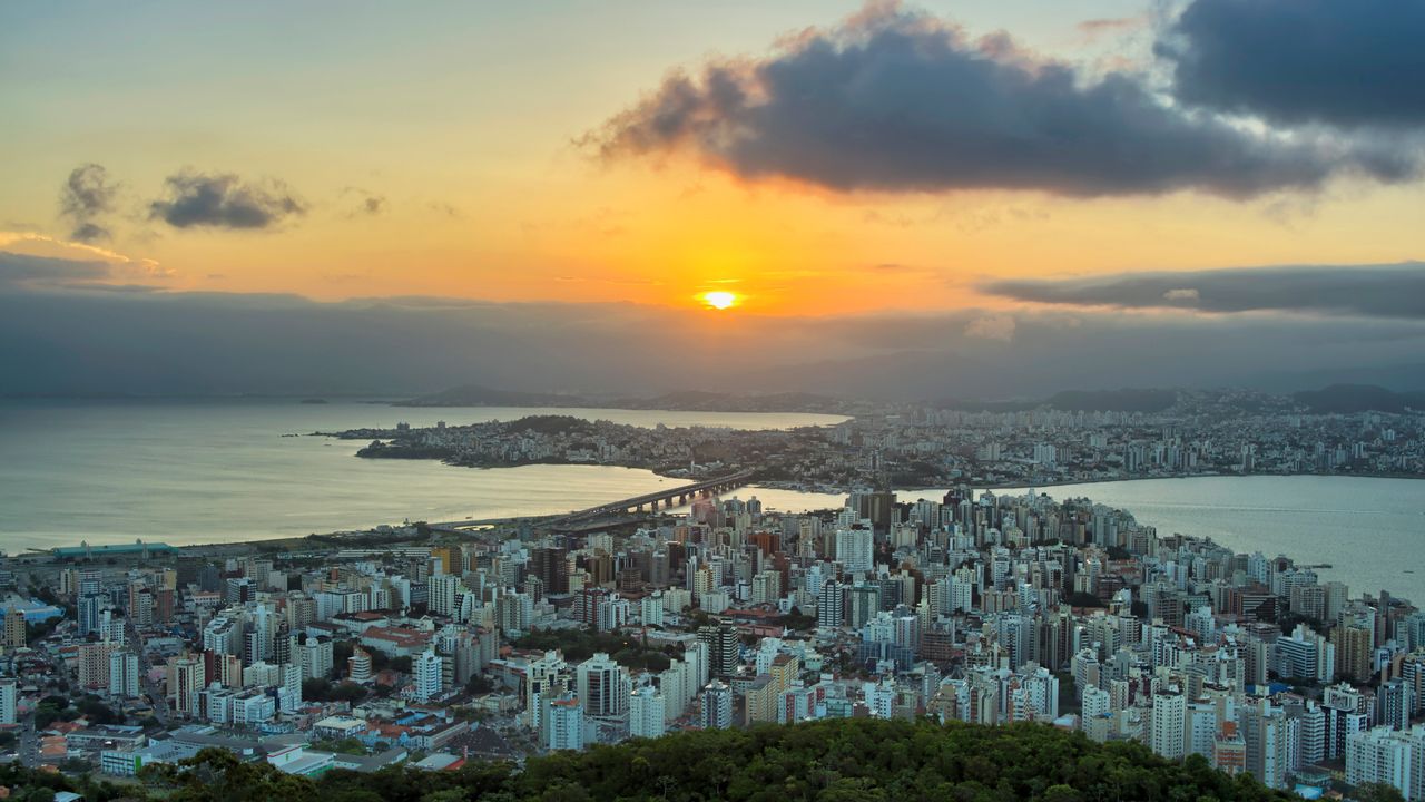 The 'Magic Island' - Spotlight Gallery