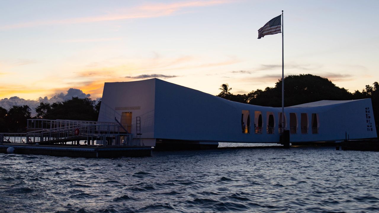 USS Arizona Memorial, Pearl Harbor, Honolulu, Hawaii - Bing Gallery ...