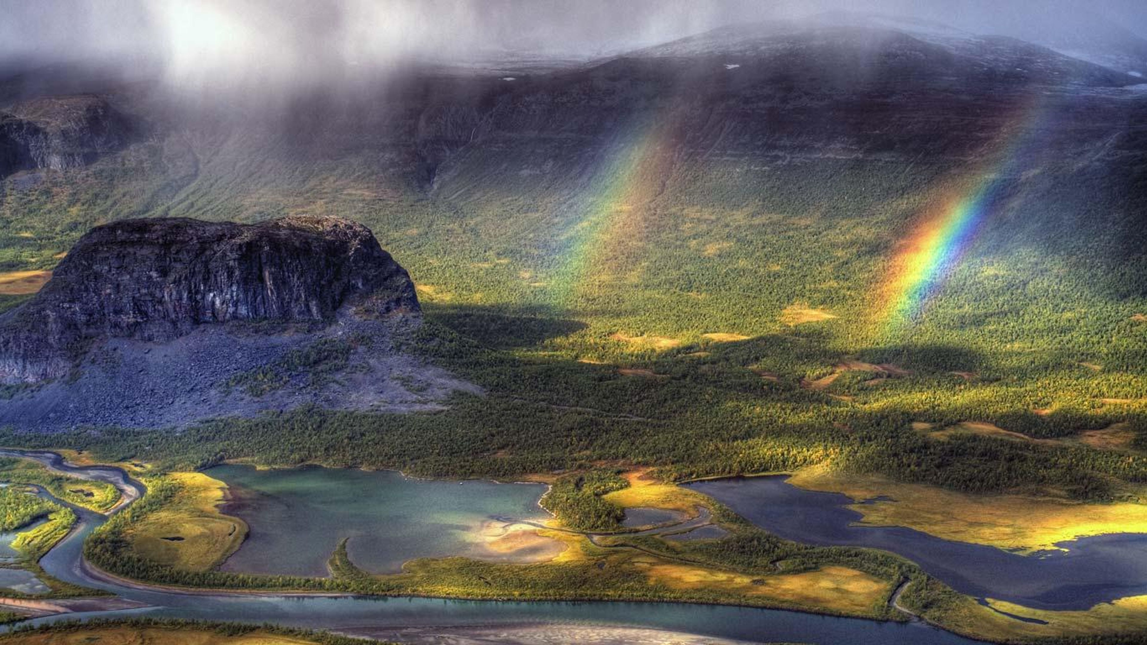 Rapa River Sweden Wallpapers View On Meandering Glacial Rapadalen