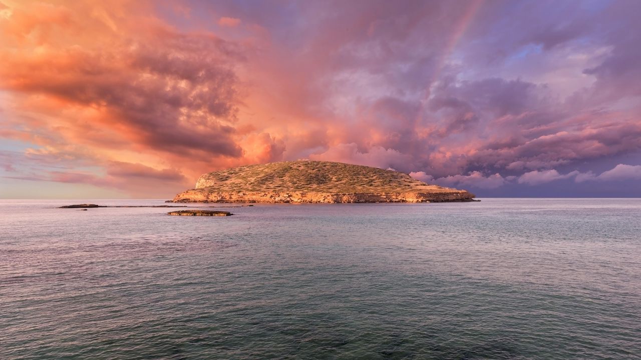 Cala Comte al atardecer, Ibiza, Islas Baleares, España - Bing Gallery ...