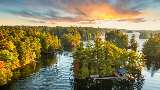 Thousand Islands region, St. Lawrence River, US-Canada border - Bing ...
