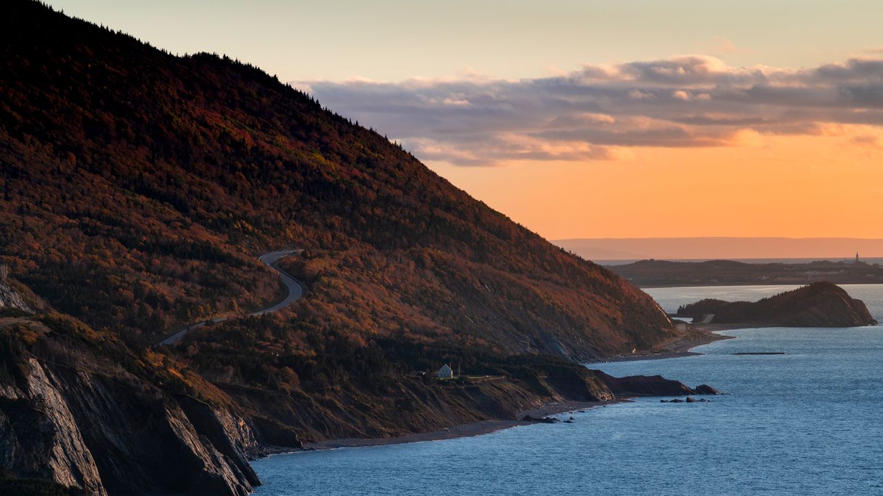 Coastline at Cape Breton Highlands National Park, Nova Scotia - Bing Gallery · Peapix